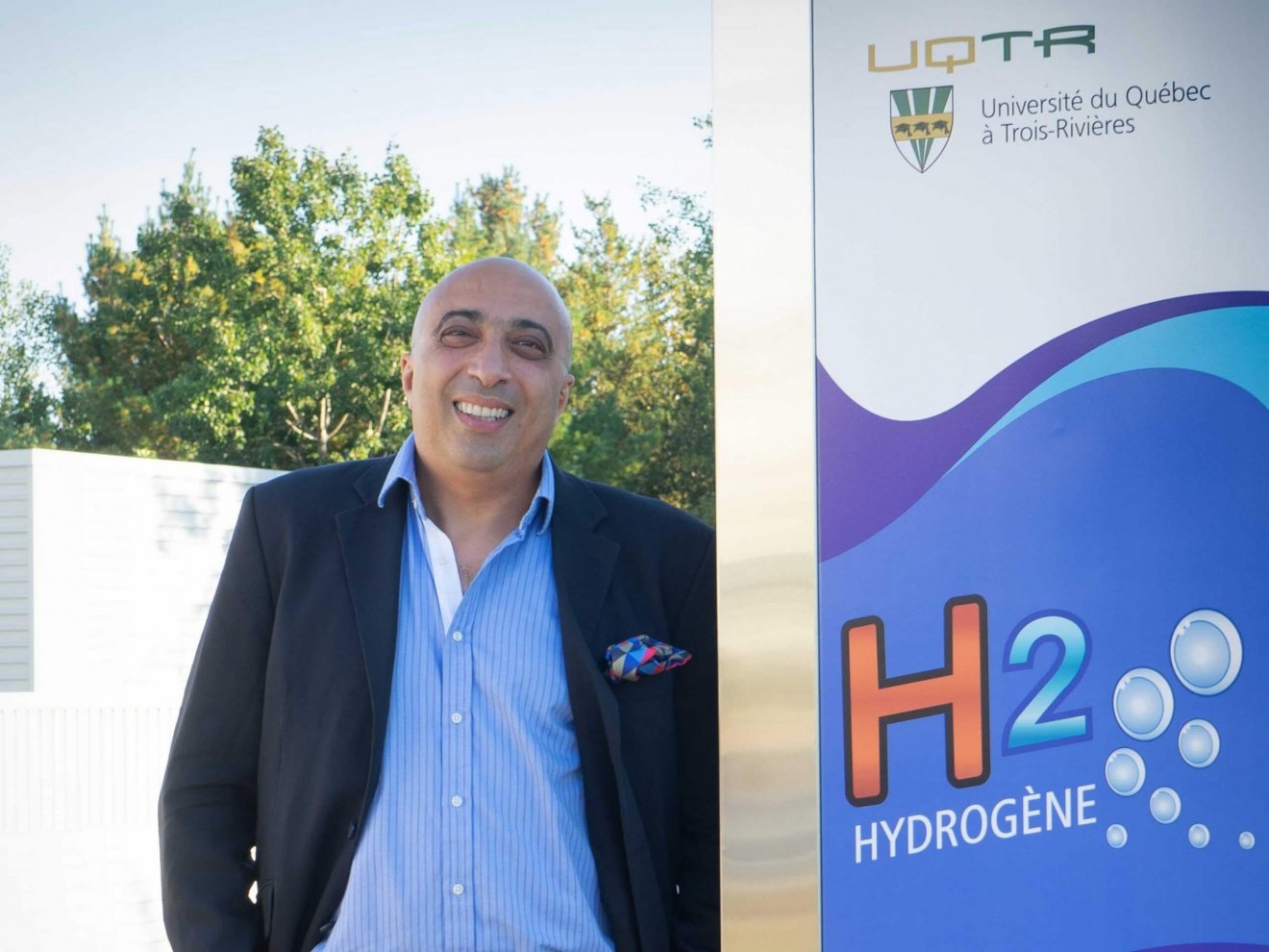 Le professeur Bruno G. Pollet témoigne au Comité sénatorial permanent ...